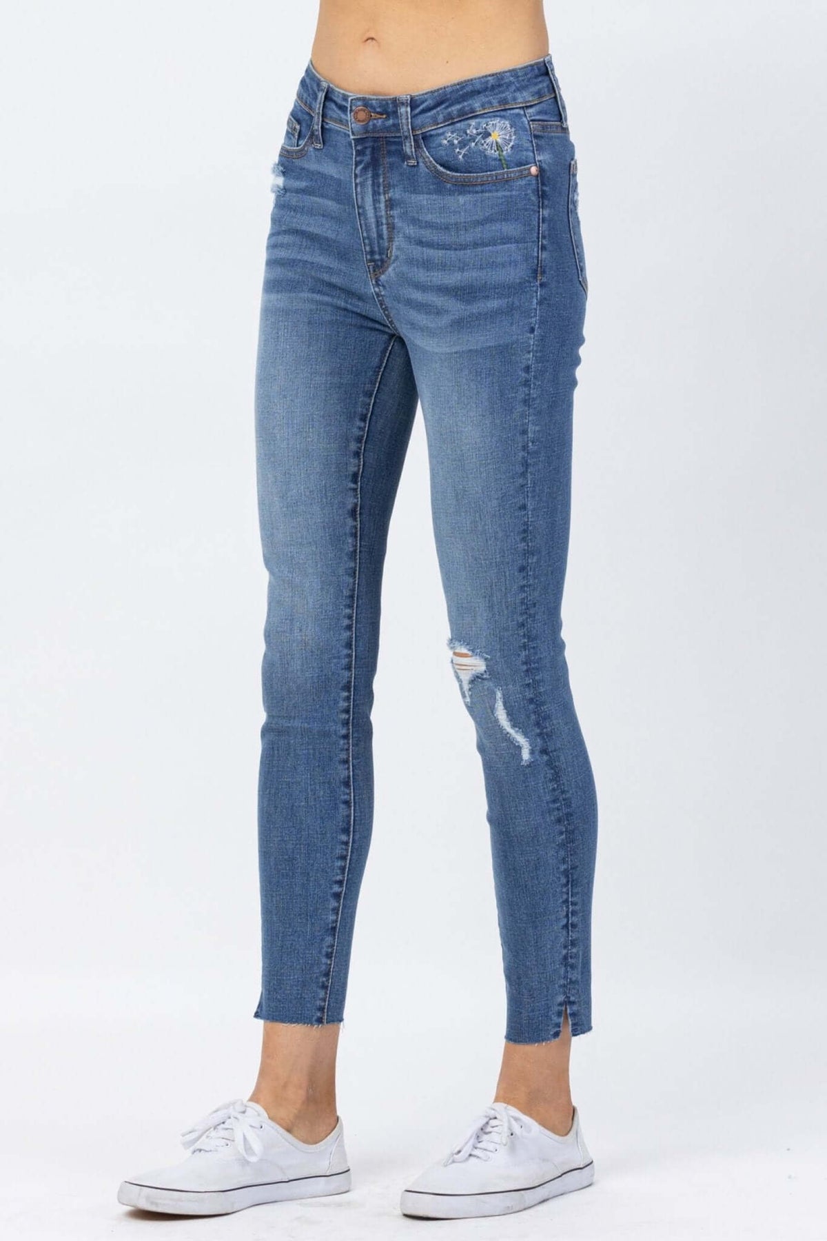 Judy Blue Dandelion Embroidery High Rise Skinny Jeans
